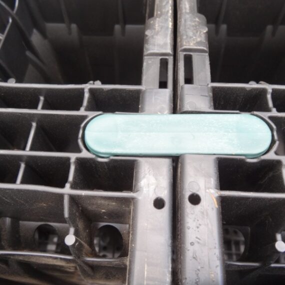 Een stevig en zuinig stormbekken voor de nieuwe parking van JOST in ...